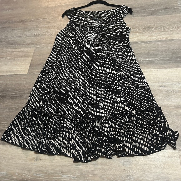 Enfocus Studio | Dresses | Enfocus Studio Black And White Pleated ...